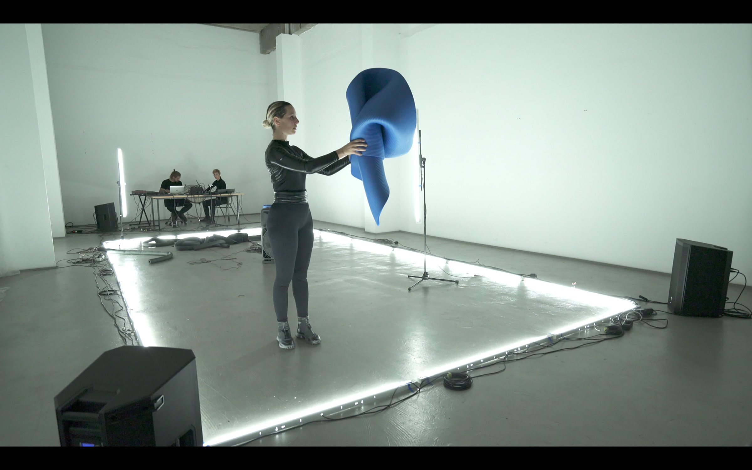 isabel gatzke — Show your Wound